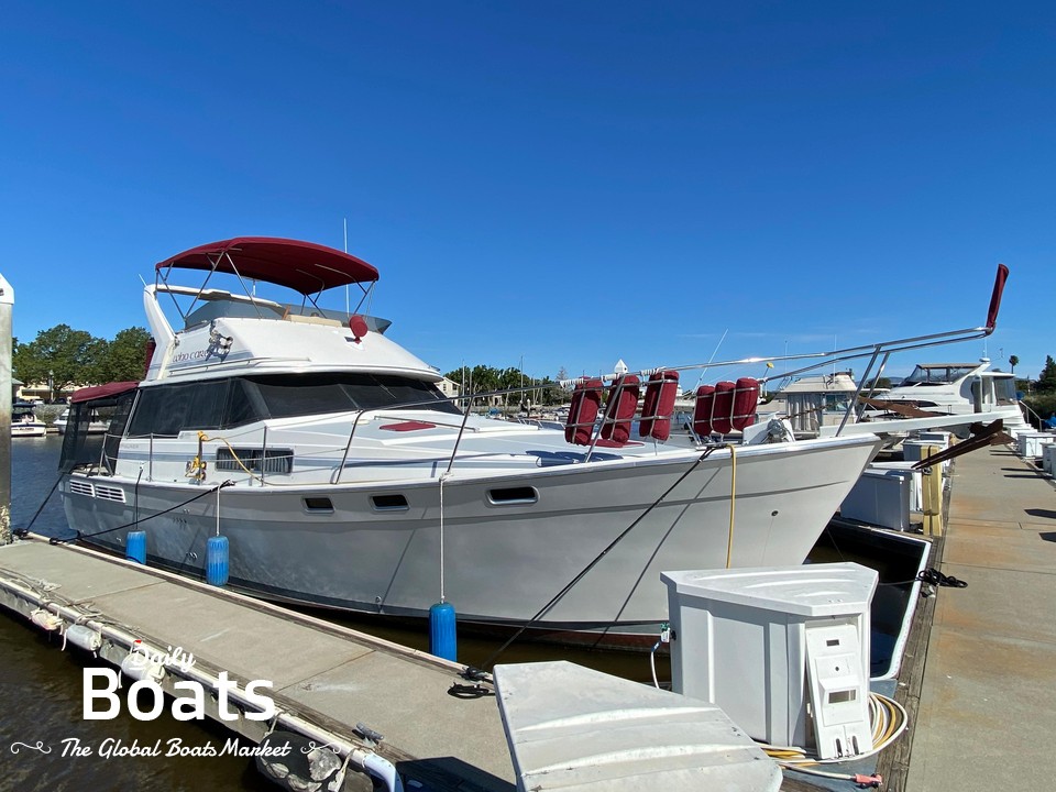 1989 Bayliner 3888 Motoryacht for sale. View price, photos and Buy 1989 ...