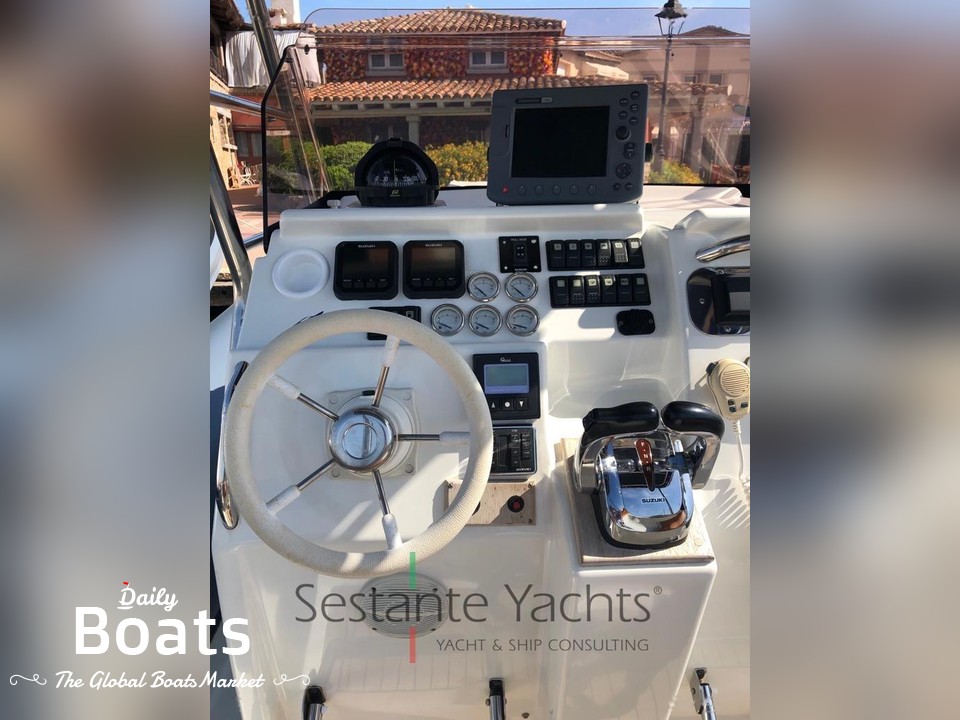 2005 Custom Cab Dorado 10.0 Fb for sale. View price, photos and Buy ...