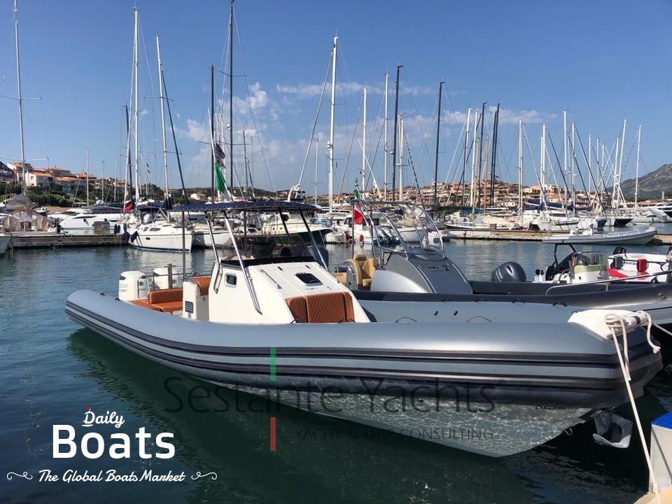 2005 Custom Cab Dorado 10.0 Fb for sale. View price, photos and Buy ...