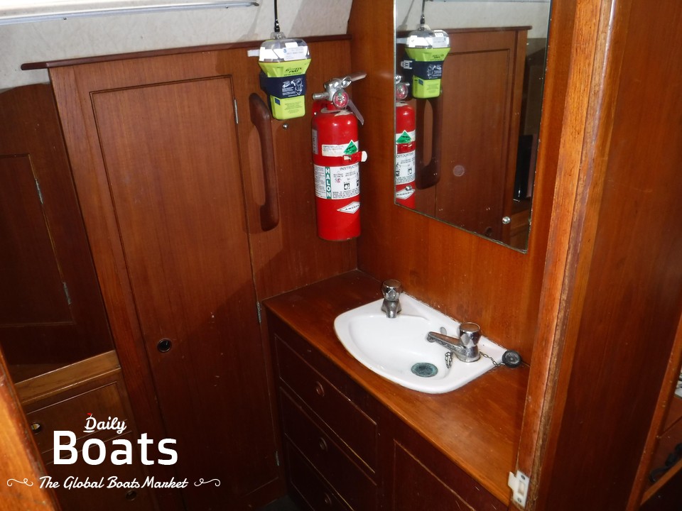 Camper & Nicholsons 40 ketch aft cockpit for sale - Daily Boats