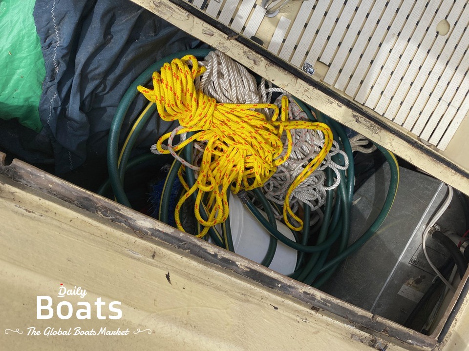 1984 Douglas 32 for sale. View price, photos and Buy 1984 Douglas 32 ...