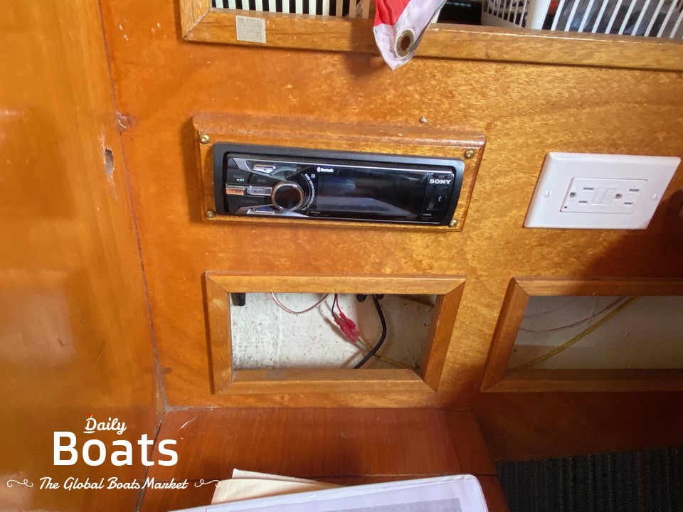 1984 Douglas 32 for sale. View price, photos and Buy 1984 Douglas 32 ...