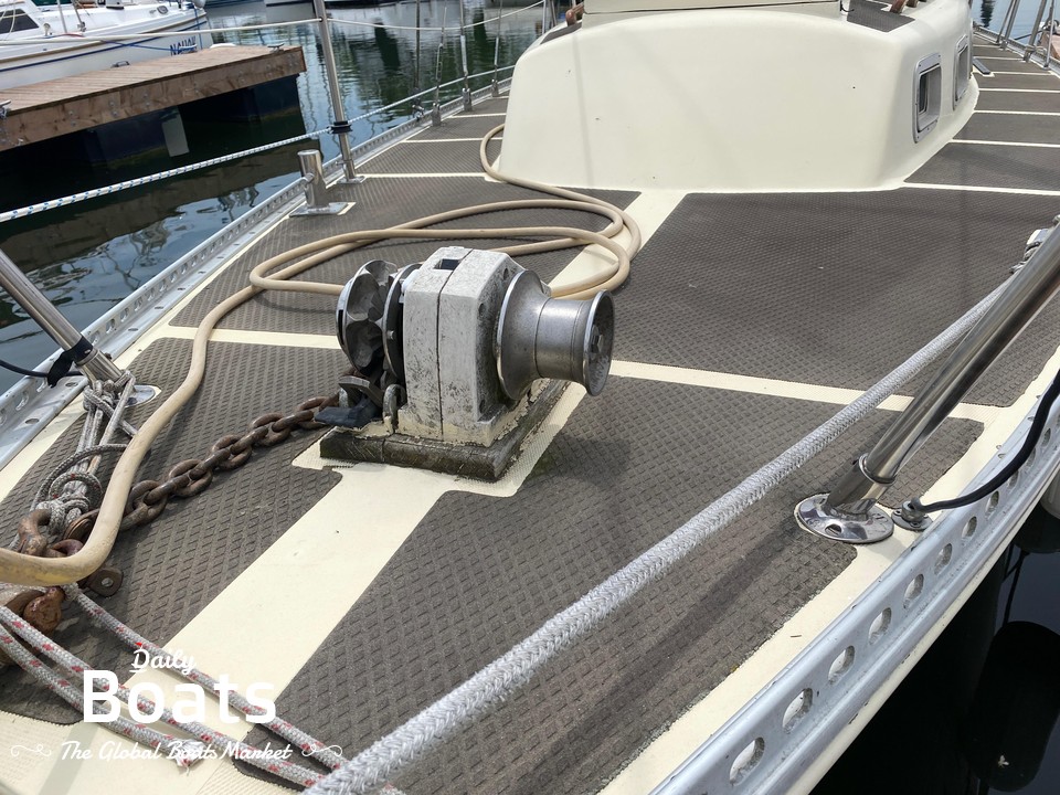 1984 Douglas 32 for sale. View price, photos and Buy 1984 Douglas 32 ...