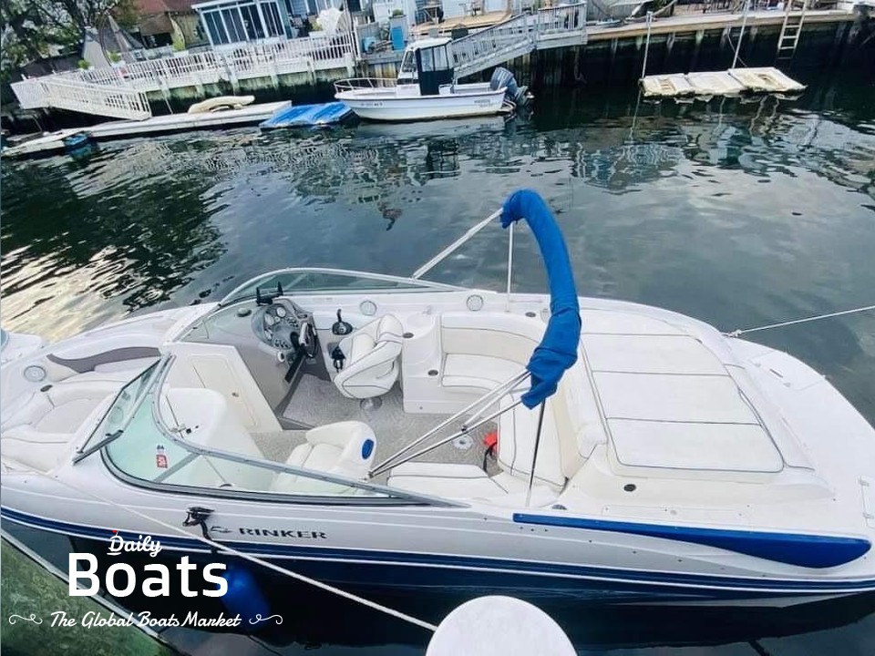 2006 Rinker 246 Captiva for sale. View price, photos and Buy 2006 ...