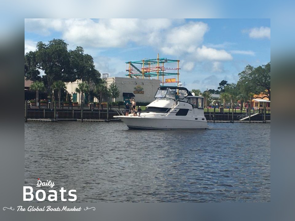 2001 Silverton 392 Motor Yacht for sale. View price, photos and Buy ...