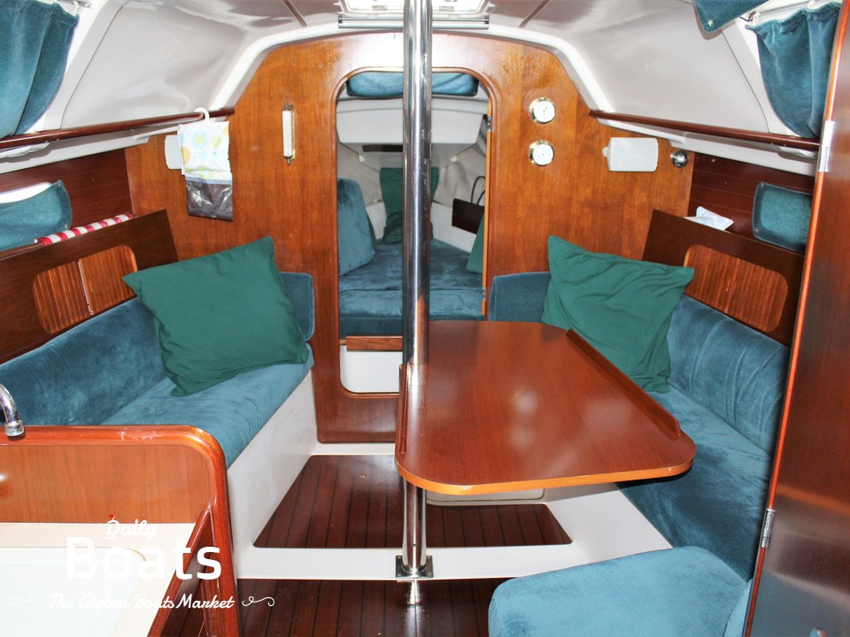 1997 Beneteau Oceanis 321 for sale. View price, photos and Buy 1997 ...