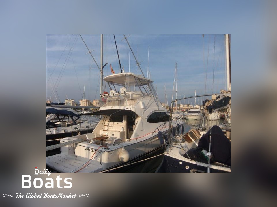 2001 Riviera Cruiser 40 Flybridge for sale. View price, photos and Buy ...