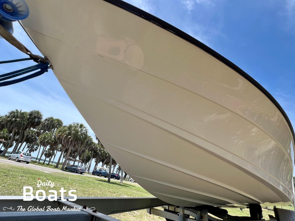 2008 Century 2102 Bay for sale. View price, photos and Buy 2008 Century ...