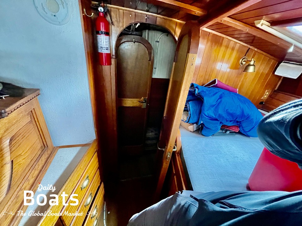 1986 Bruce Roberts 40 for sale. View price, photos and Buy 1986 Bruce ...