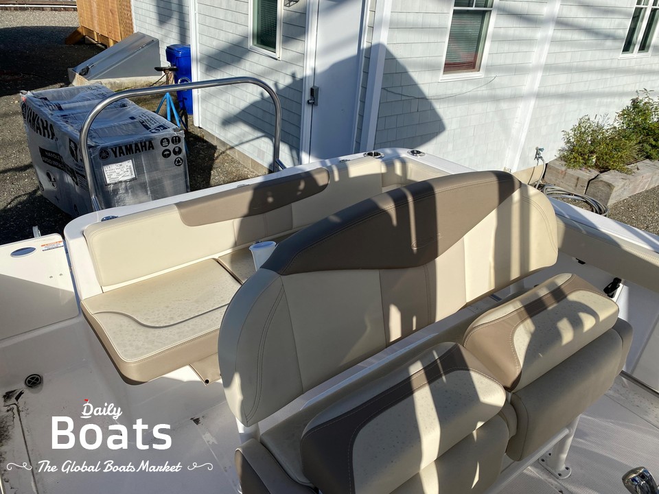 2022 Robalo R222 Explorer for sale. View price, photos and Buy 2022 ...