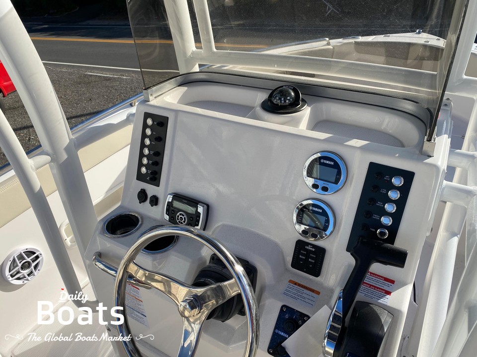 2022 Robalo R222 Explorer for sale. View price, photos and Buy 2022 ...