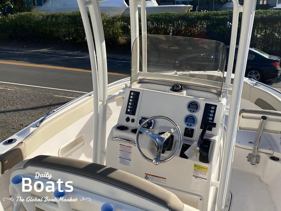 2022 Robalo R222 Explorer for sale. View price, photos and Buy 2022 ...