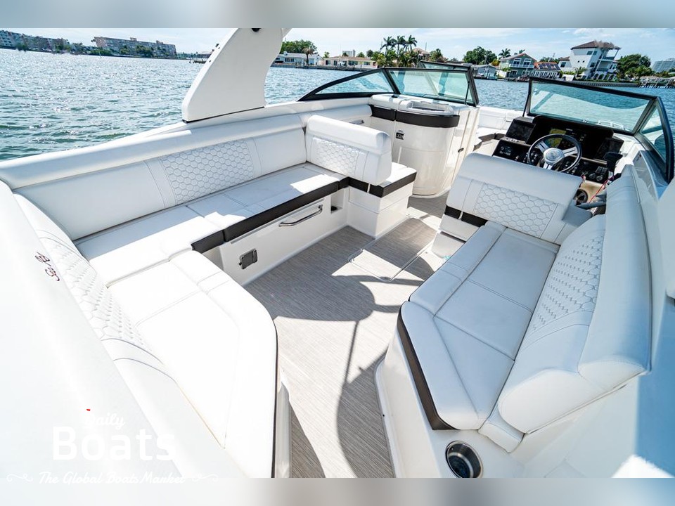 2021 Sea Ray Sdx 270 Outboard for sale. View price, photos and Buy 2021 ...