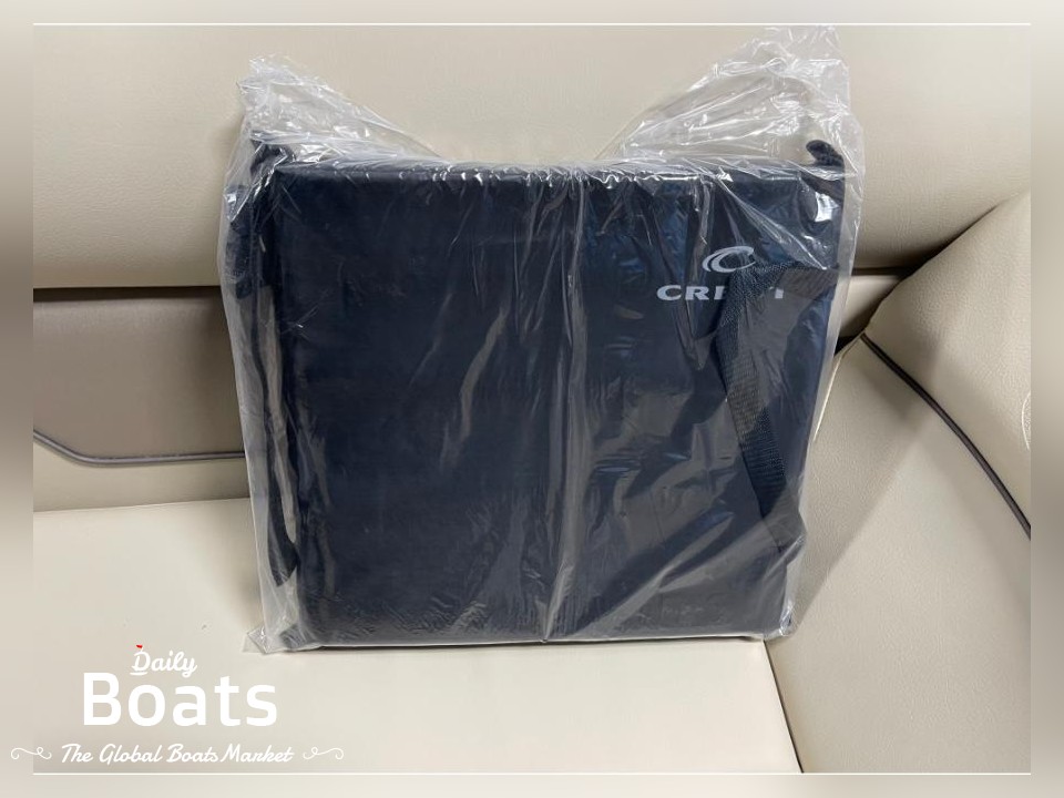 2022 Crest Classic Lx Fish 200 Sf for sale. View price, photos and Buy ...