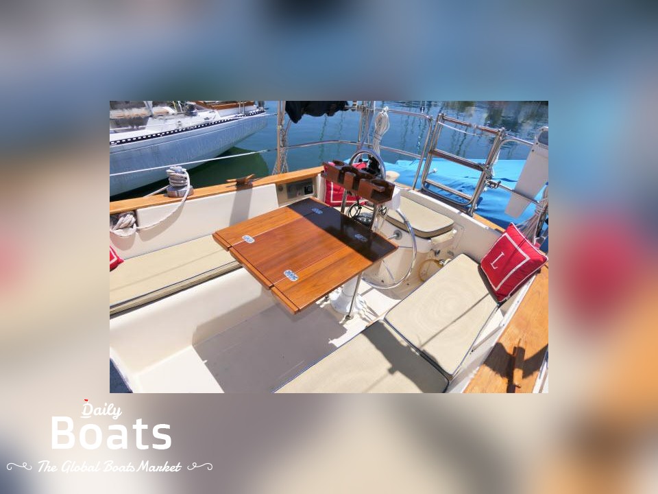 1990 Island Packet 35 for sale. View price, photos and Buy 1990 Island ...