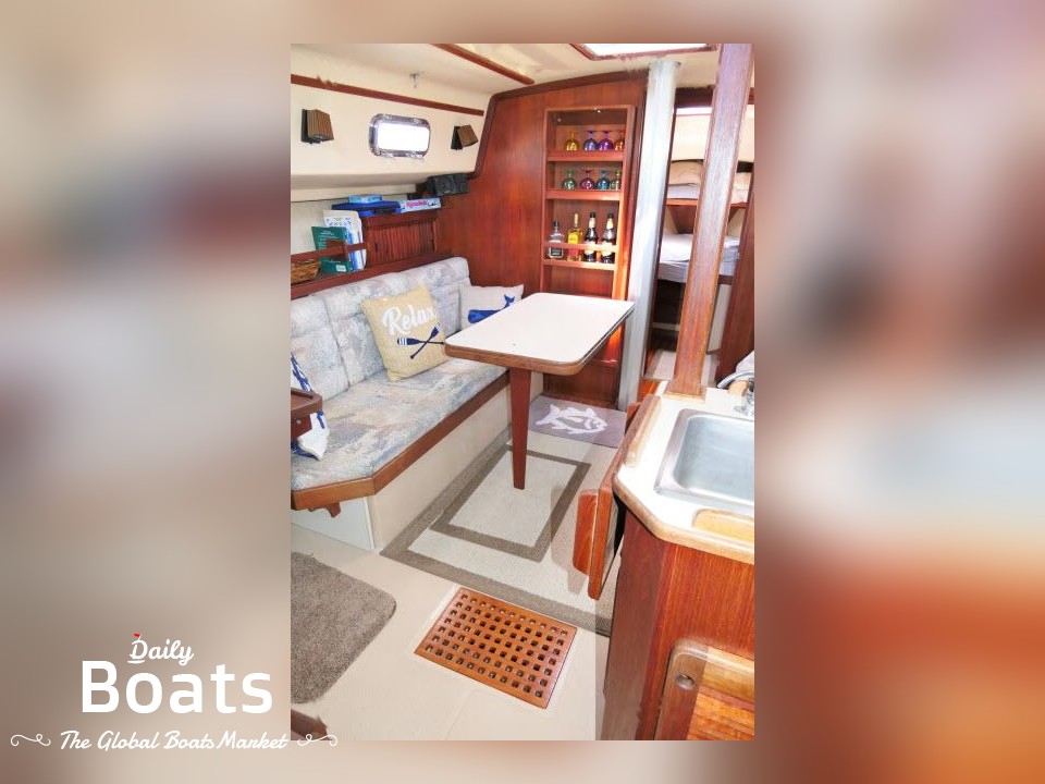 1990 Island Packet 35 for sale. View price, photos and Buy 1990 Island ...