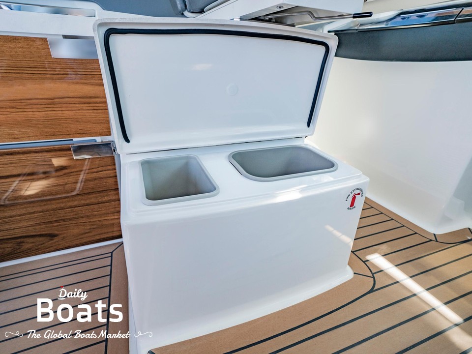 2022 Tiara Yachts 43Le for sale. View price, photos and Buy 2022 Tiara ...