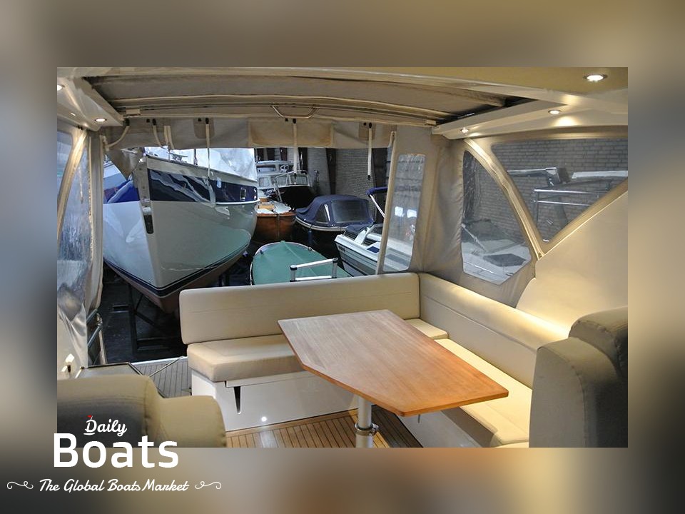 2015 Sealine S330 for sale. View price, photos and Buy 2015 Sealine ...