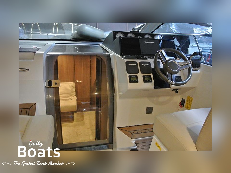 2015 Sealine S330 for sale. View price, photos and Buy 2015 Sealine ...