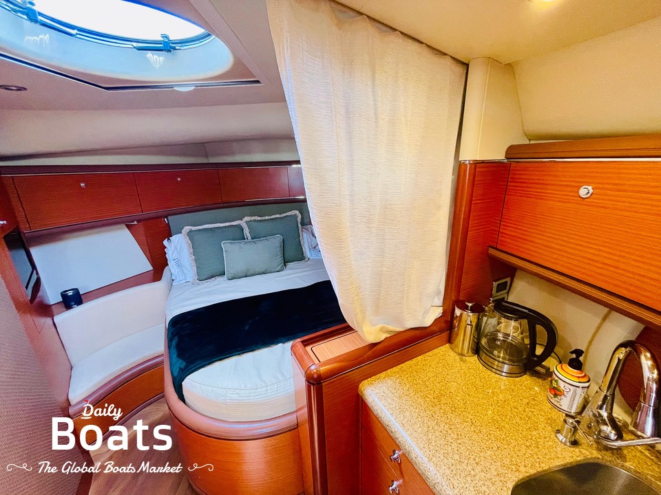 2013 Zeelander Z44 for sale. View price, photos and Buy 2013 Zeelander ...