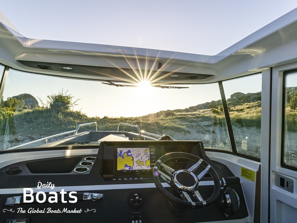 2022 Axopar 28 Brabus Trim Aft Cabin for sale. View price, photos and ...