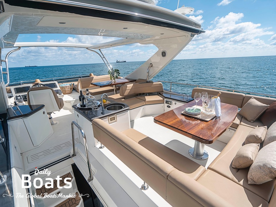 2015 Sea Ray L650 Flybridge for sale. View price, photos and Buy 2015 ...