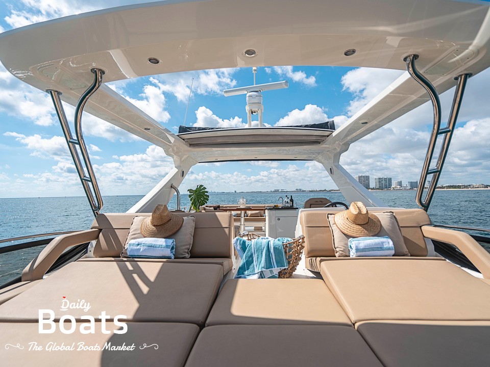 2015 Sea Ray L650 Flybridge for sale. View price, photos and Buy 2015 ...