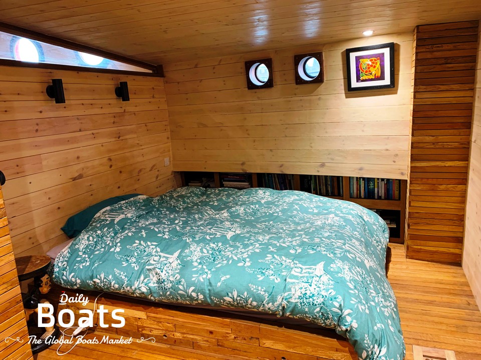 1957 Barge 70' Motorised Steel Houseboat for sale. View price, photos ...
