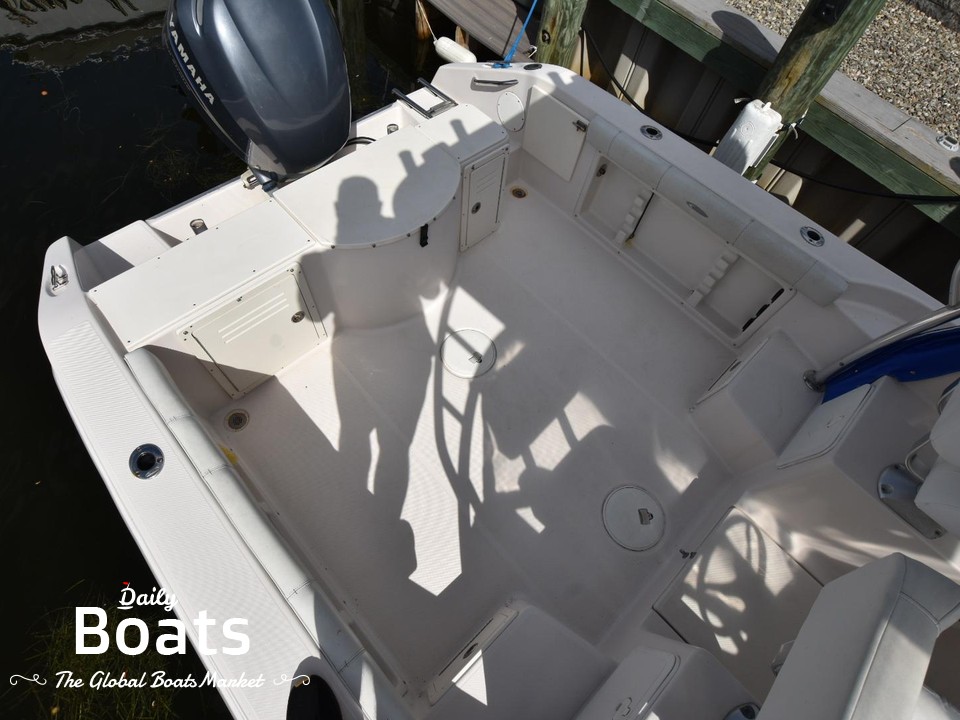 2008 Cobia 236 Walkaround for sale. View price, photos and Buy 2008 ...