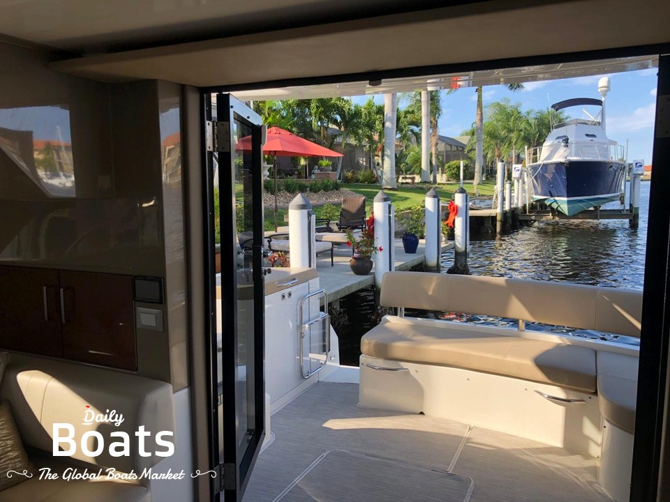 2017 Carver C40 Command Bridge for sale. View price, photos and Buy ...