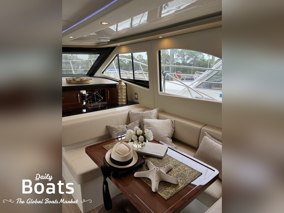 2017 Carver C40 Command Bridge for sale. View price, photos and Buy ...