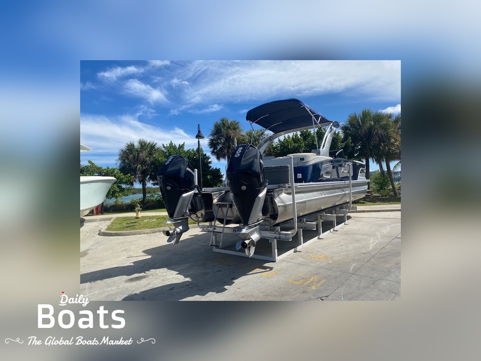 2020 Avalon Luxury Pontoons 27' Excalibur Twin Elite for sale. View ...