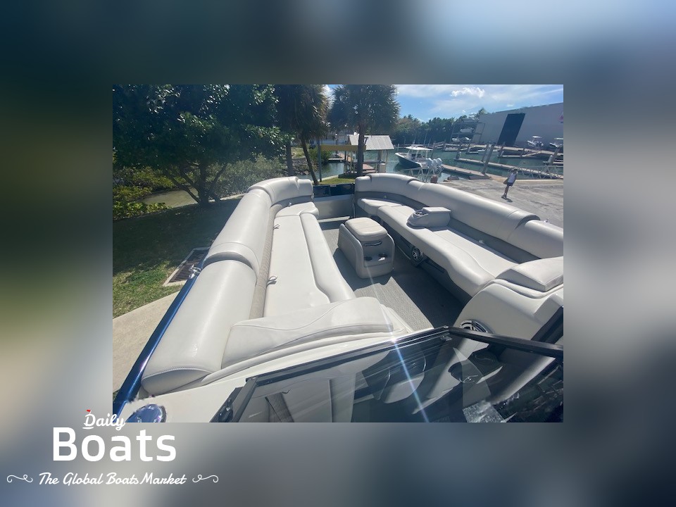 2020 Avalon Luxury Pontoons 27' Excalibur Twin Elite for sale. View ...