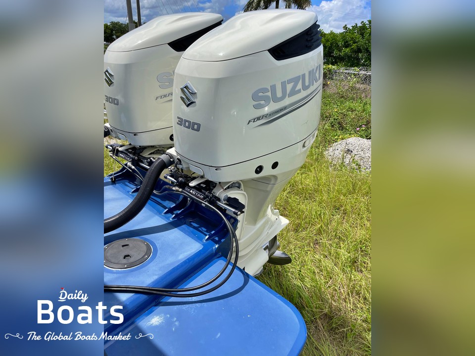 1989 Intrepid 30 Center Console Cuddy for sale. View price, photos and ...