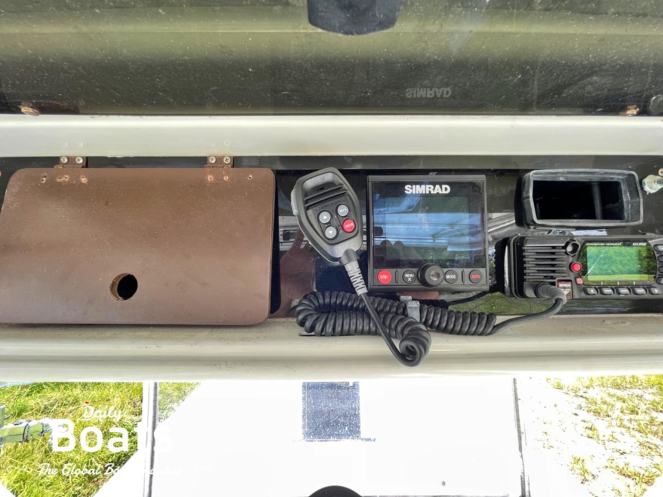 1989 Intrepid 30 Center Console Cuddy for sale. View price, photos and ...