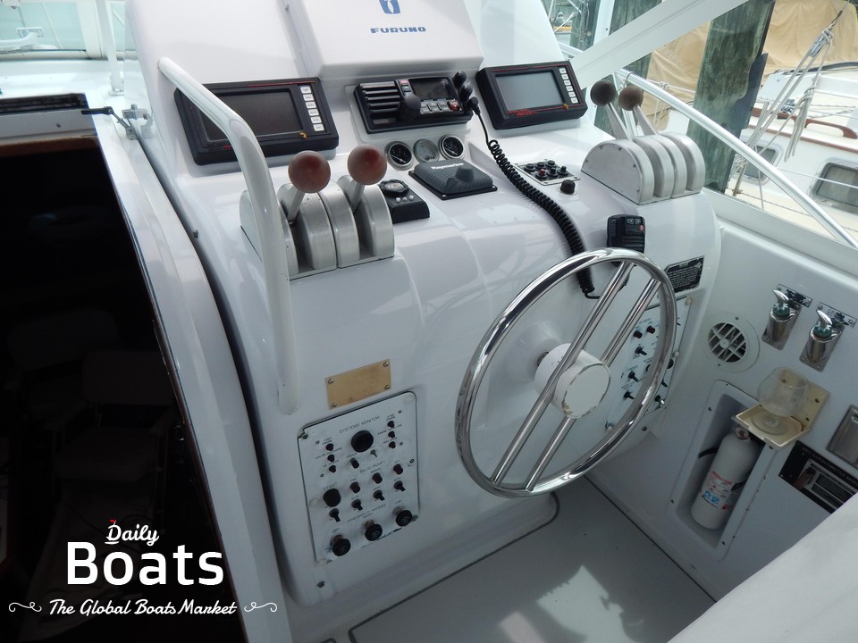 1995 Hatteras 39 Express for sale. View price, photos and Buy 1995 ...