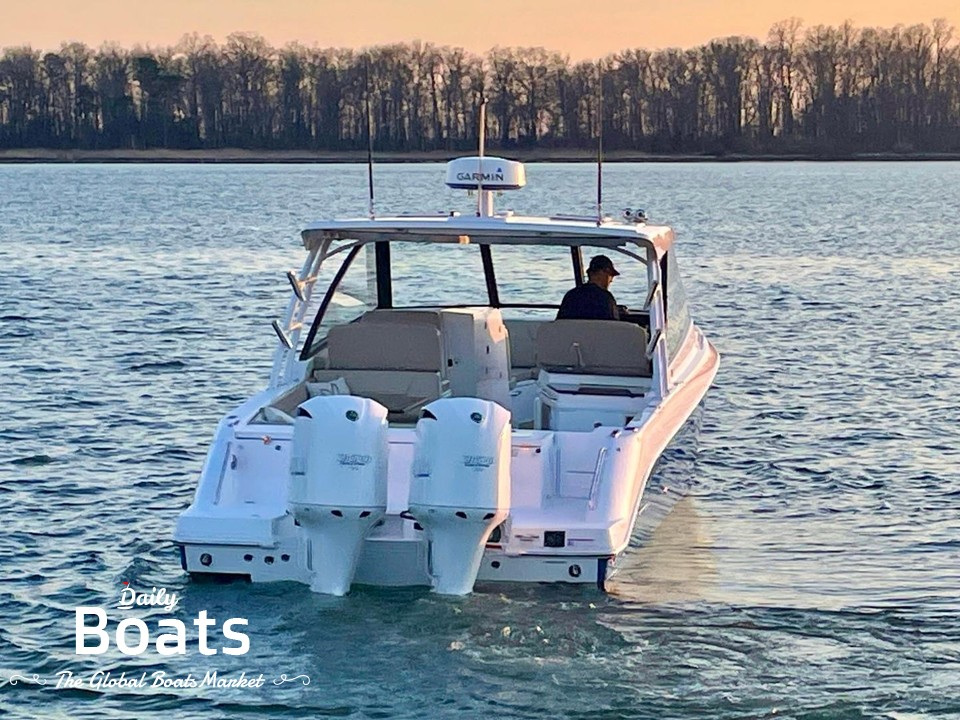 2019 Everglades 340Dc for sale. View price, photos and Buy 2019 ...