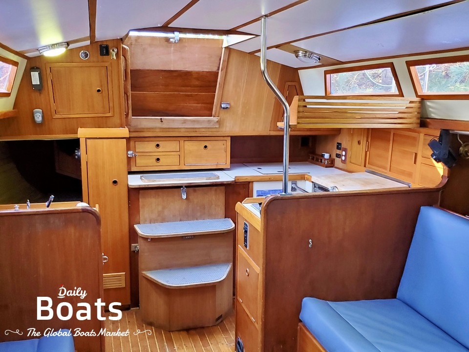 1978 Valiant Esprit 37 for sale. View price, photos and Buy 1978 ...