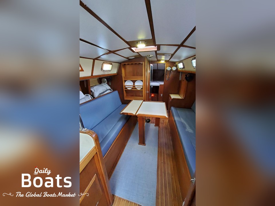 1978 Valiant Esprit 37 for sale. View price, photos and Buy 1978 ...