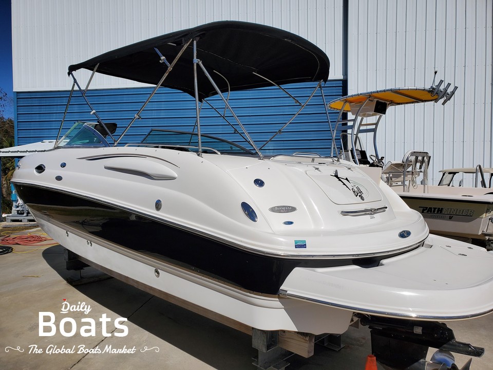 2005 Chaparral Sunesta 254 for sale. View price, photos and Buy 2005 ...