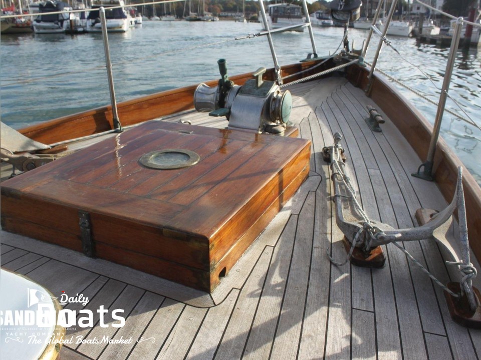 1946 Berthon 14 Ton Gauntlet for sale. View price, photos and Buy 1946 ...