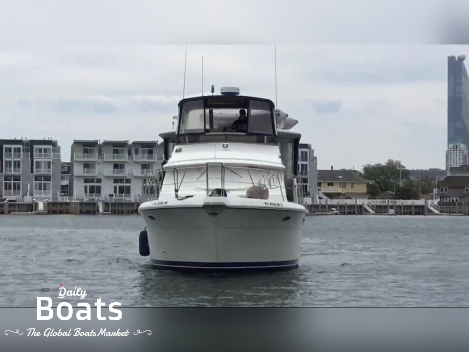 1993 Carver 440 Aft Cabin Motor Yacht for sale. View price, photos and ...