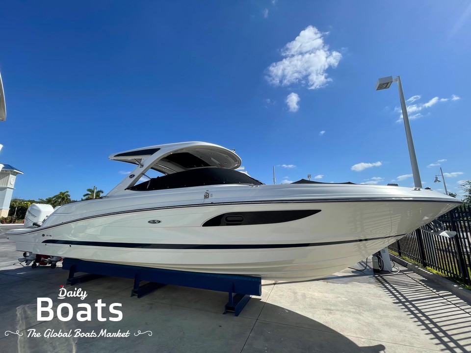 2017 Sea Ray Slx 350 Ob for sale. View price, photos and Buy 2017 Sea ...