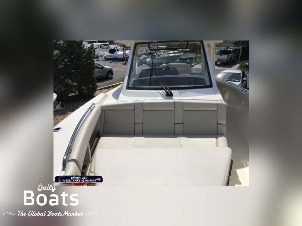 2022 Boston Whaler 350 Realm for sale. View price, photos and Buy 2022 ...