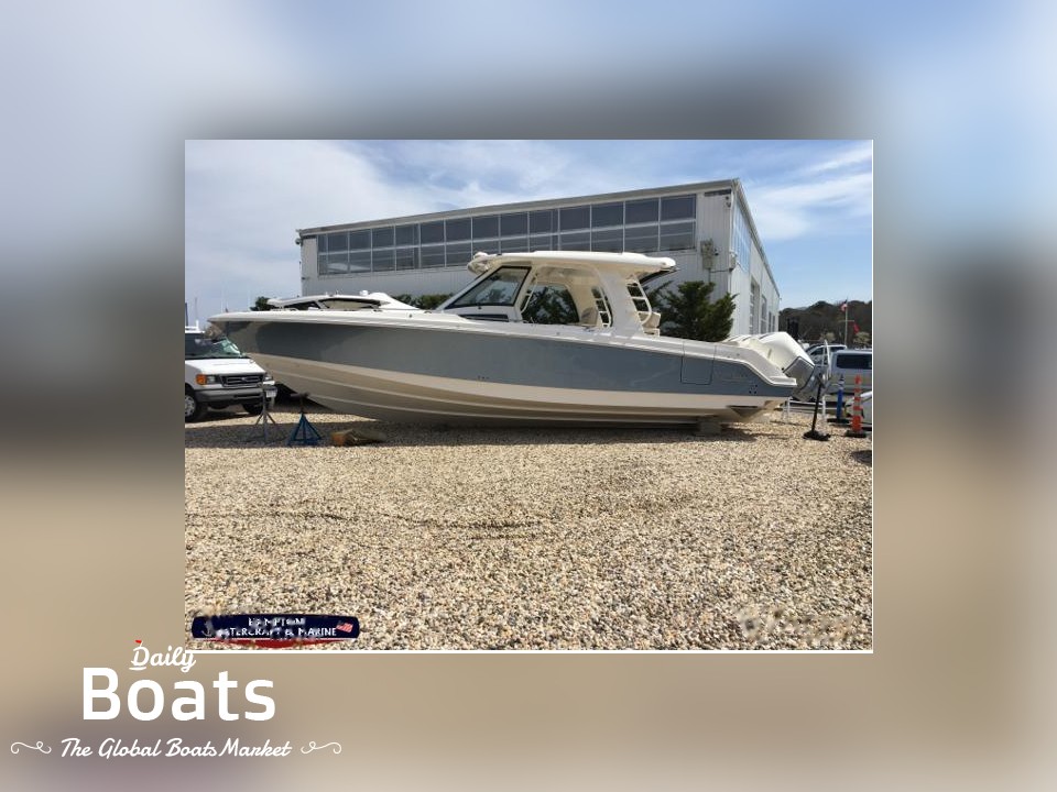 2022 Boston Whaler 350 Realm for sale. View price, photos and Buy 2022 ...