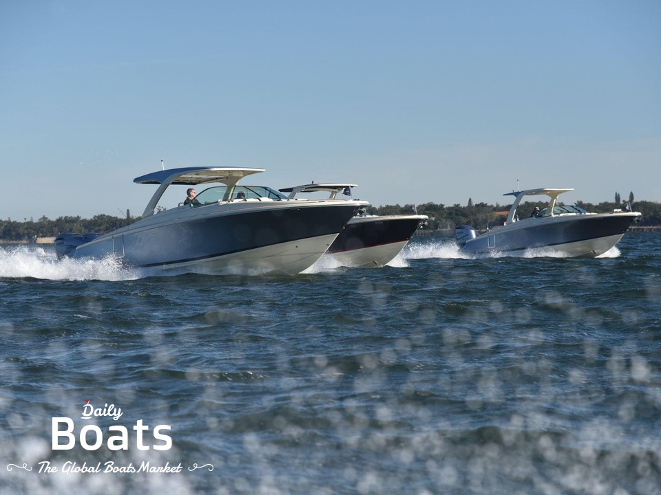 2022 Chris-Craft Launch 35 Gt for sale. View price, photos and Buy 2022 ...