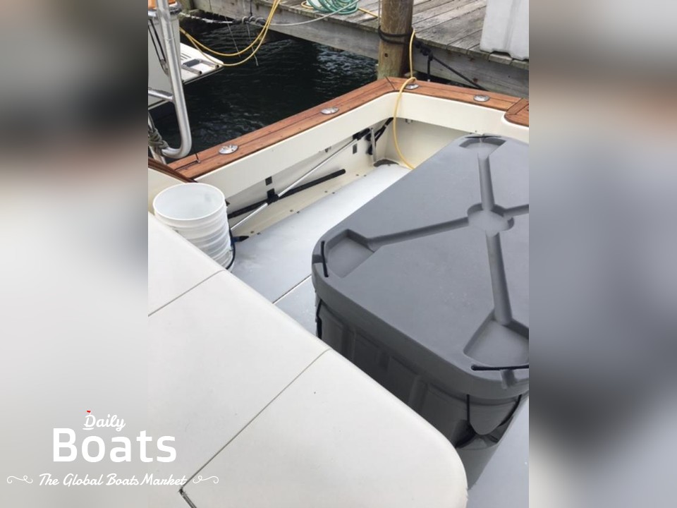 1990 Topaz 39 Royale for sale. View price, photos and Buy 1990 Topaz 39 ...