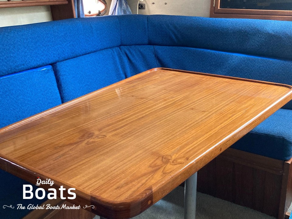 1990 Topaz 39 Royale for sale. View price, photos and Buy 1990 Topaz 39 ...