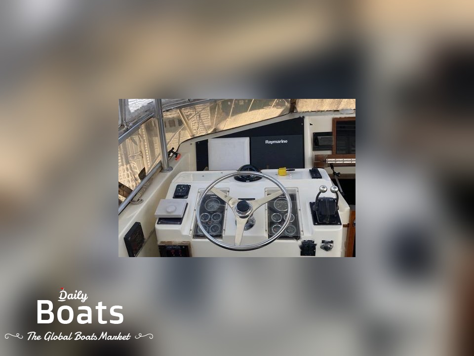 1990 Topaz 39 Royale for sale. View price, photos and Buy 1990 Topaz 39 ...