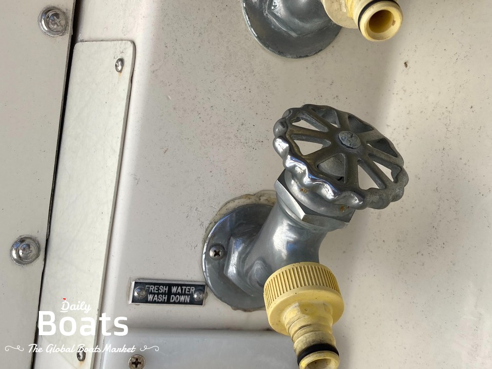 1990 Topaz 39 Royale for sale. View price, photos and Buy 1990 Topaz 39 ...